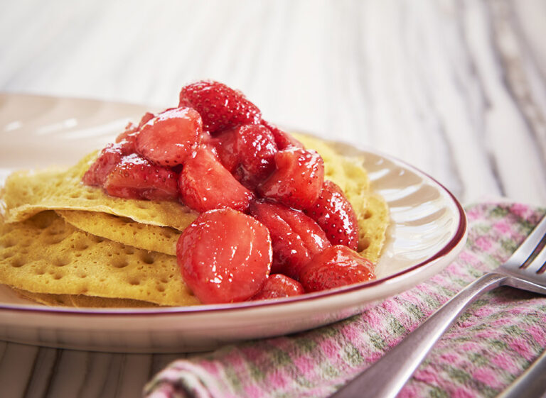 Classic Ployes with Strawberries – Wyman’s
